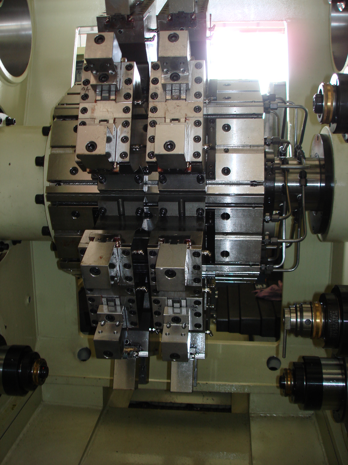 Fixtures | Hause Machines